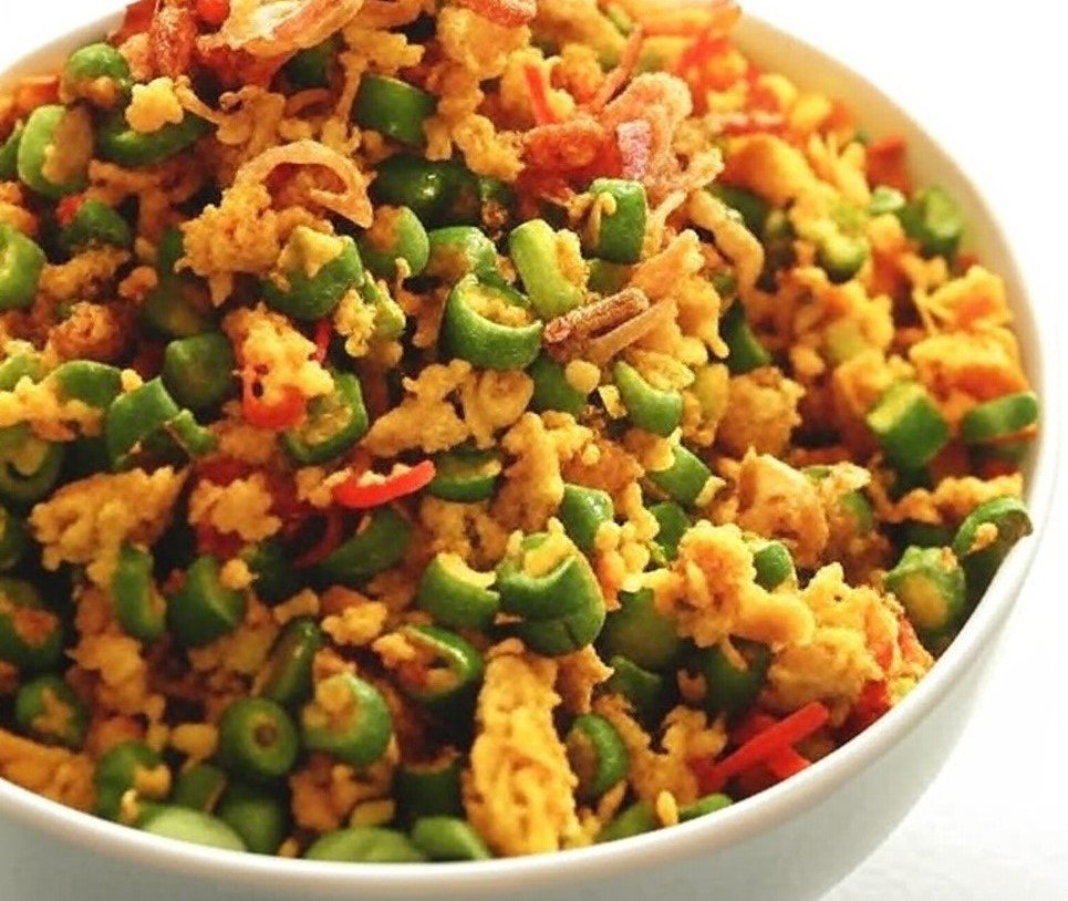 Authentic Balinese Lawar Recipe: A Flavorful Celebration Dish