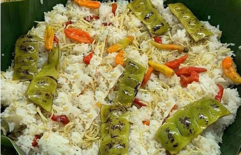 Nasi Liwet: A Fragrant Indonesian One-Pot Rice Delight